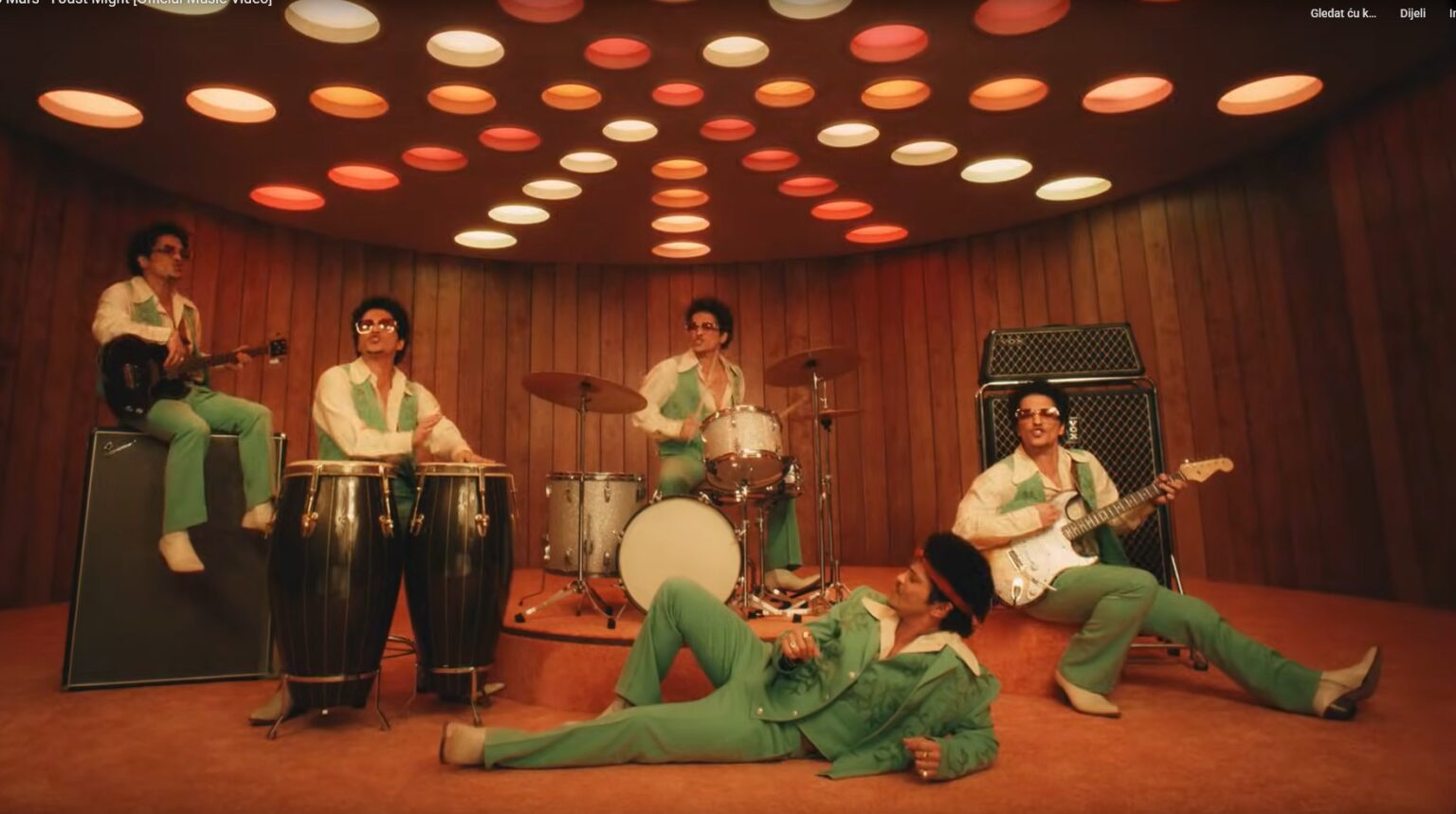 Bruno Mars se vraća s retro singlom „I Just Might“